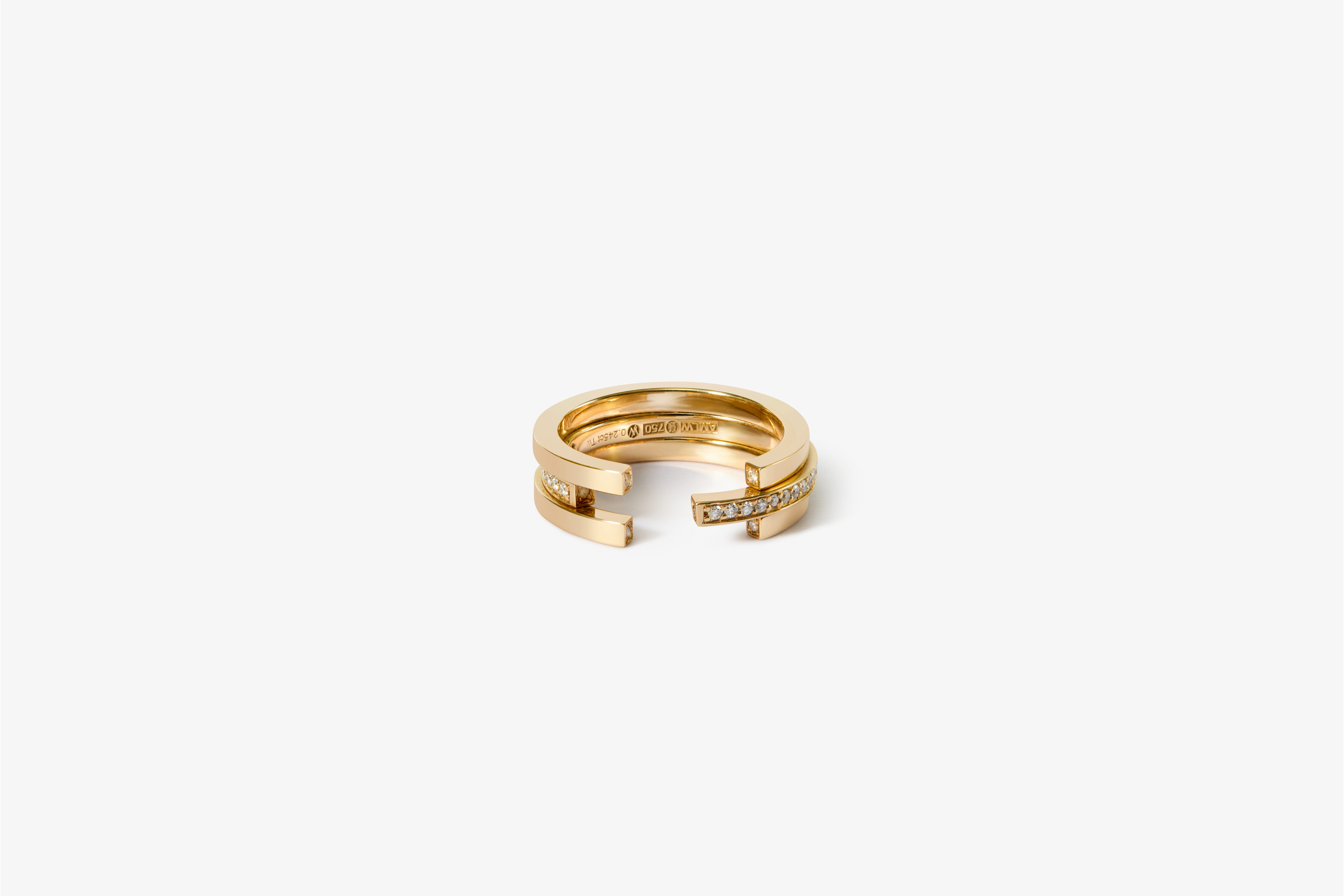 Sequential 3 arc ring | Annette Welander